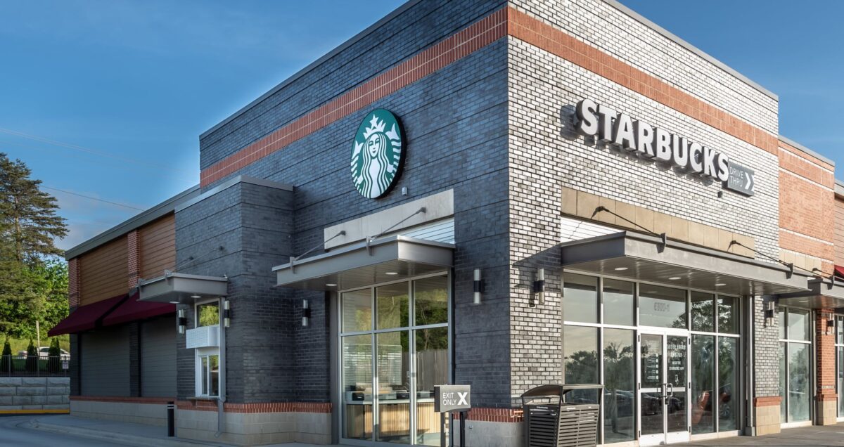 Starbucks Capital Plaza - Corenic Construction